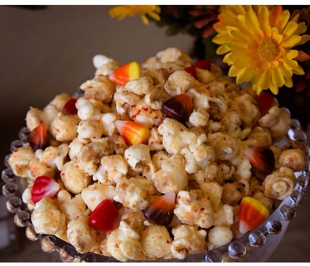 Dine roundup: Popcorn Bistro, Smashburger, ‘Cocktails in the Garden’