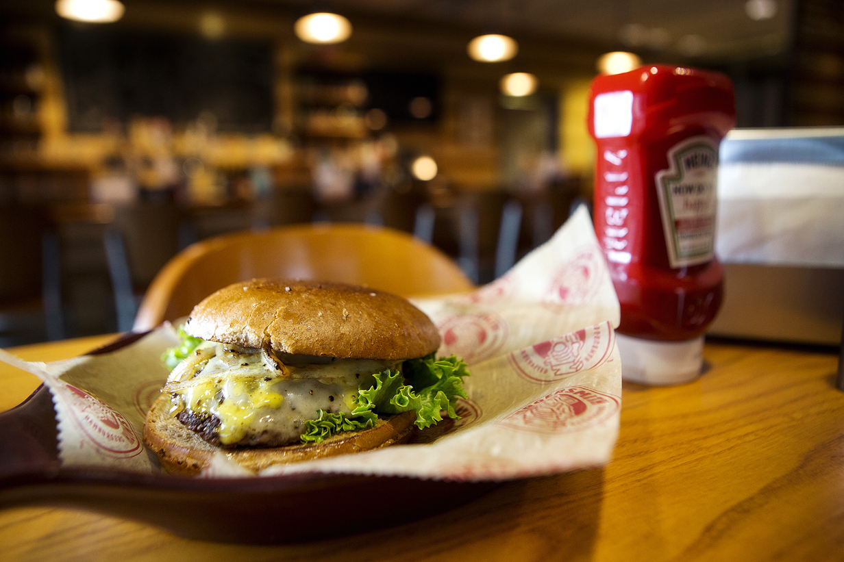 Burgersmith opens second Baton Rouge location