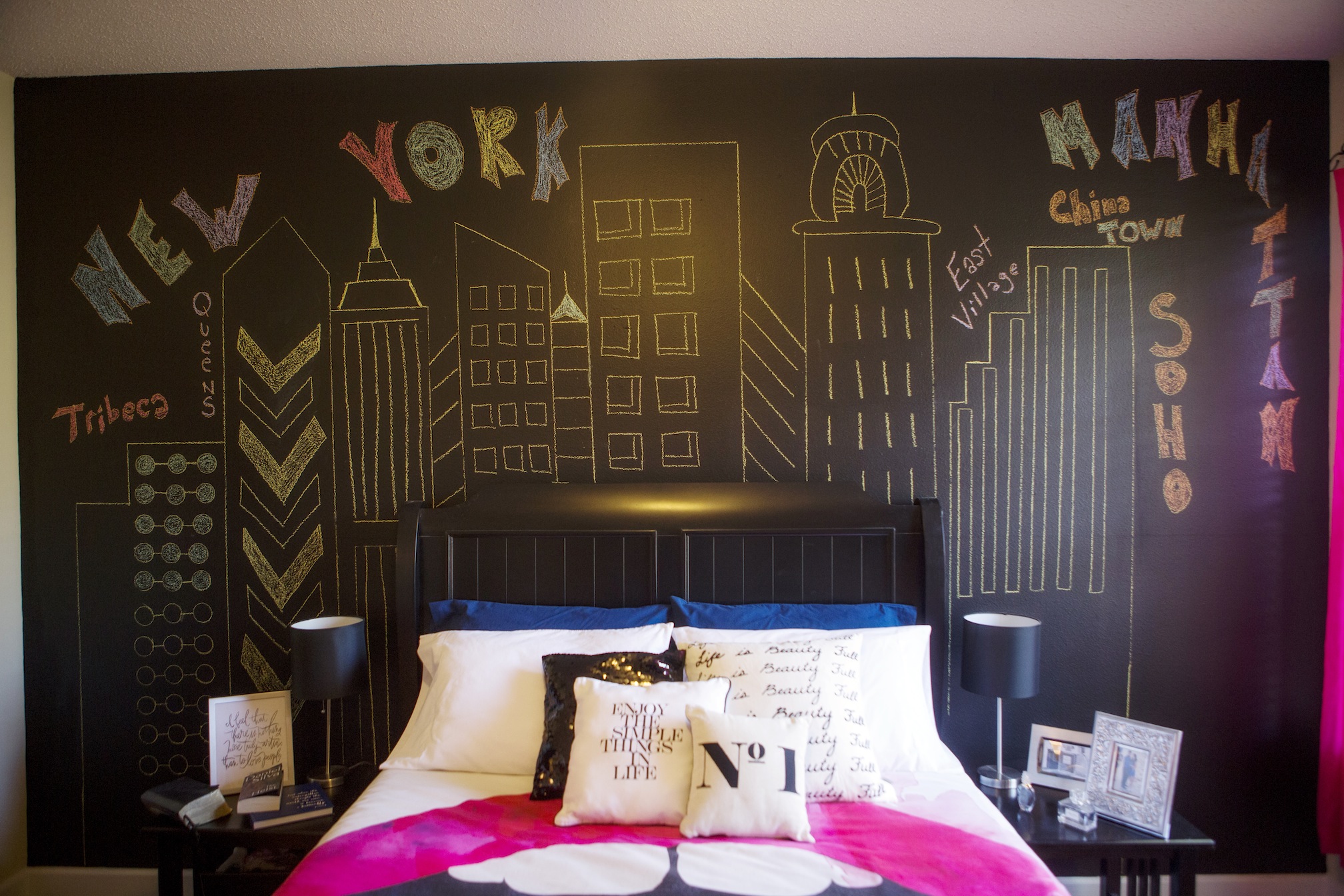 Tour local artist Nancy Ladner's apartment - [225]