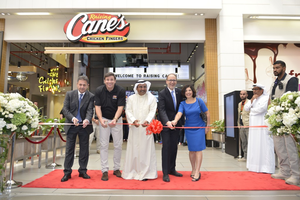 Raising Canes Opens First Overseas Location In Kuwait City O T Lounge