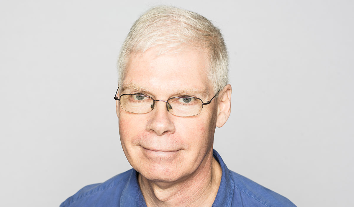 Mark Benfield looks for answers deep in the ocean - [225]