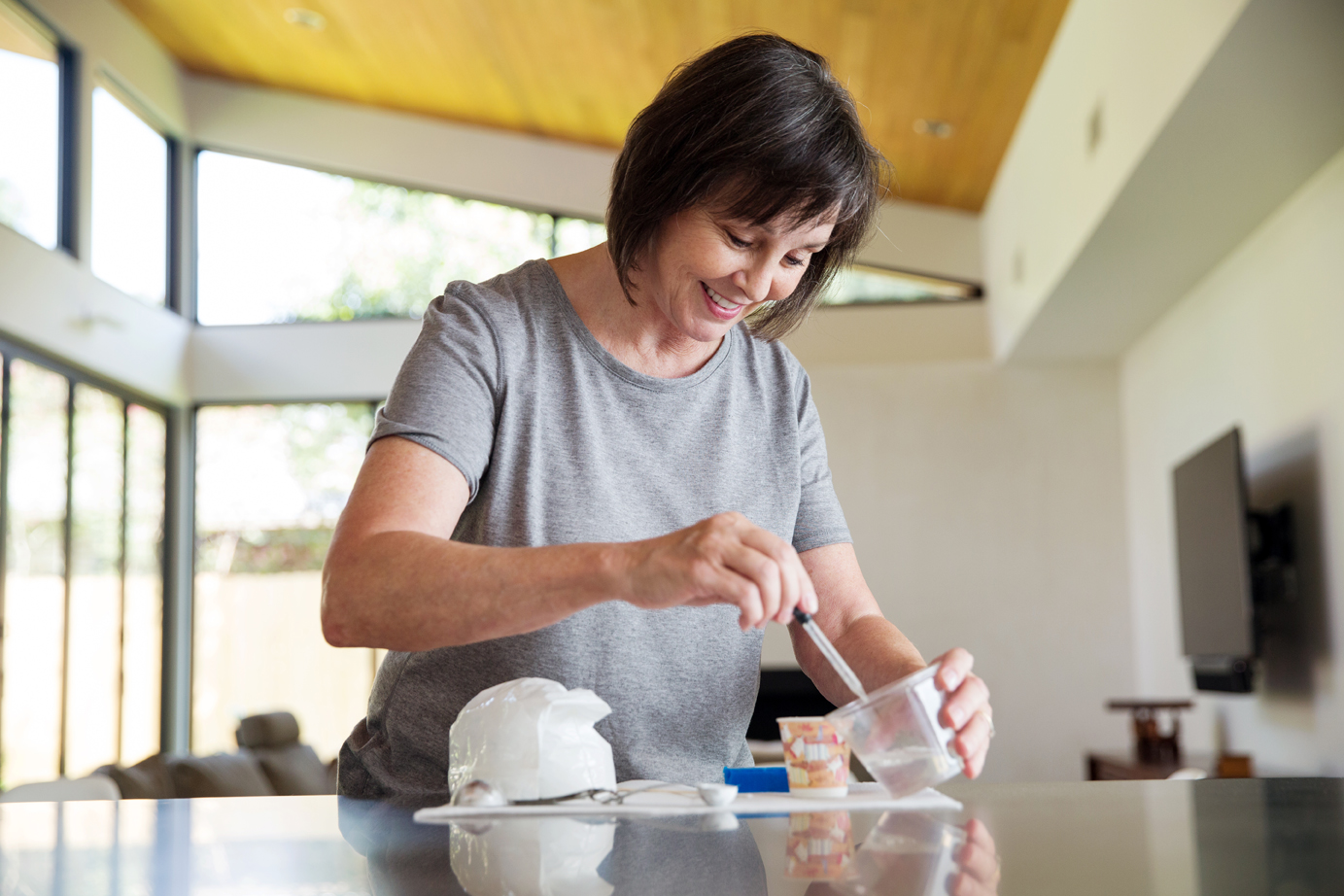 Elizabeth Martin finds therapy in her Firefly jewelry business - [225]