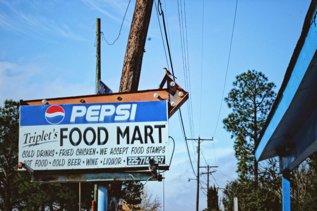 Fast Break: Braving the lines for The Blue Store’s popular fried ...