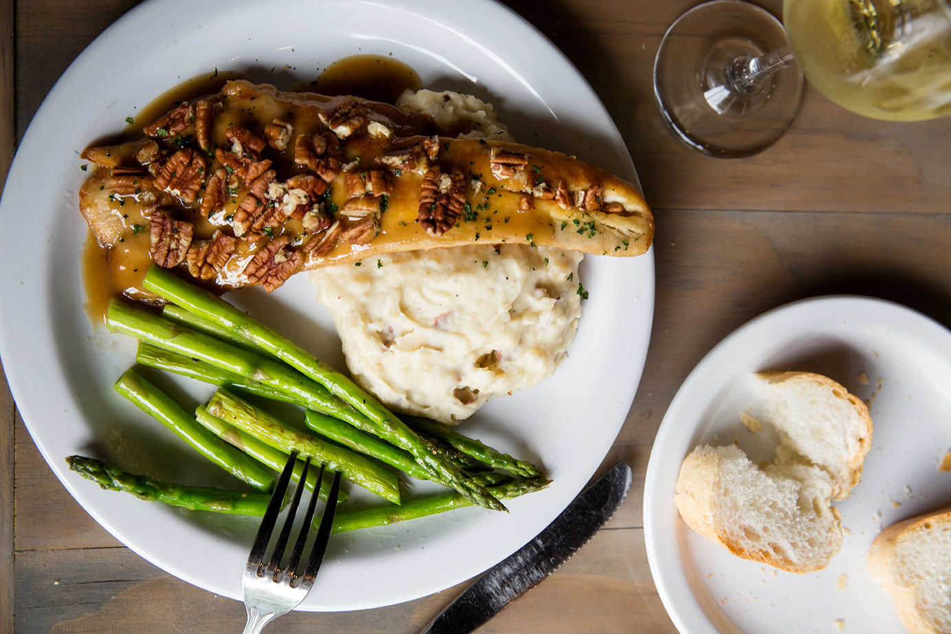 Eliza Restaurant & Bar: Local seafood shines in the contemporary Creole ...