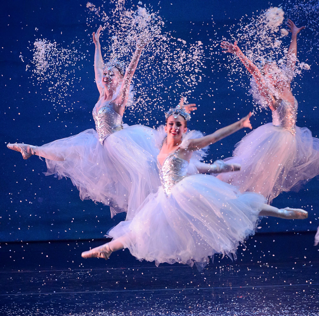 The 2017 guide to more than 30 holiday events around Baton Rouge - [225]