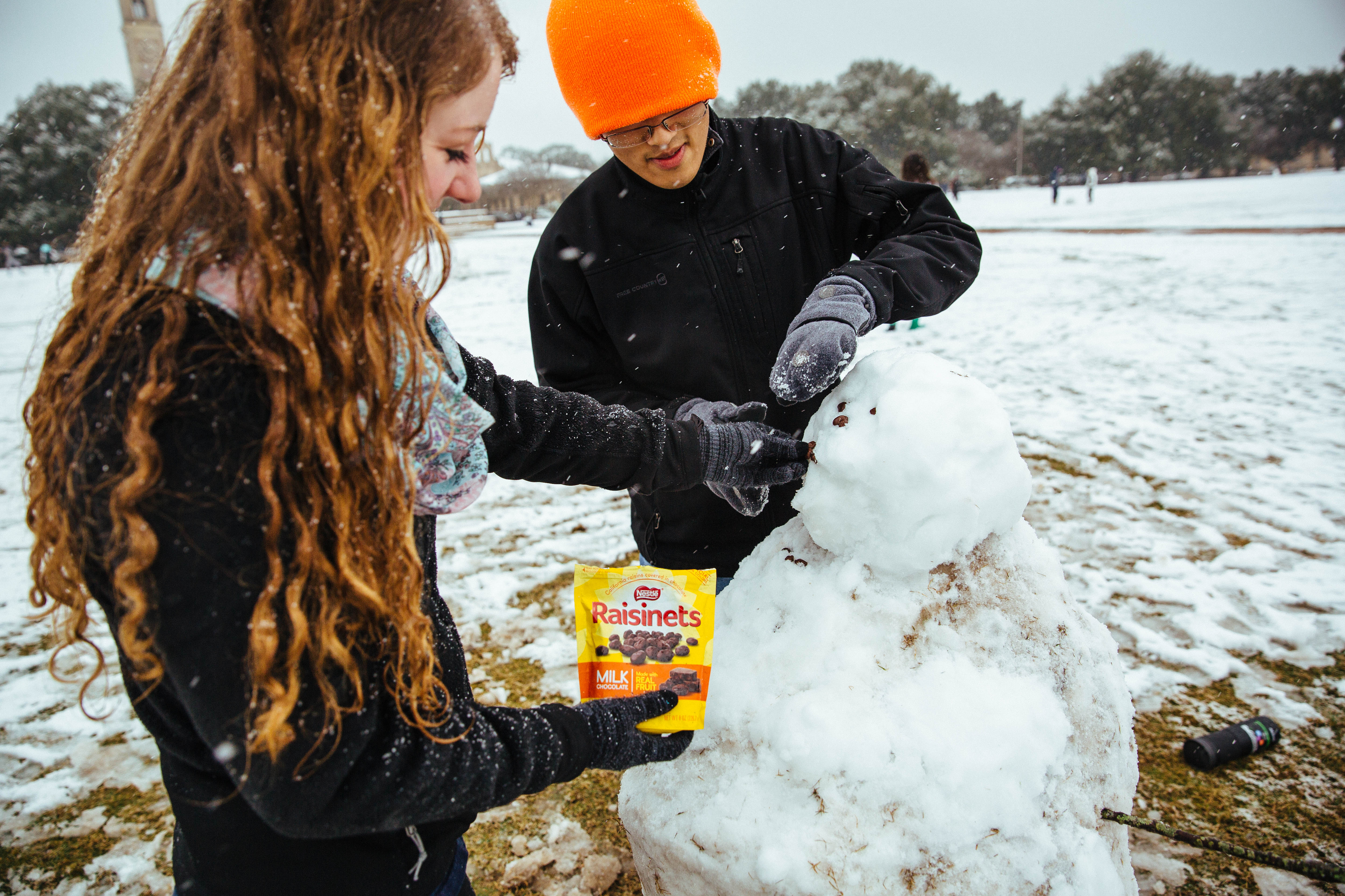 What happens to Baton Rouge roads when it snows? - [225]