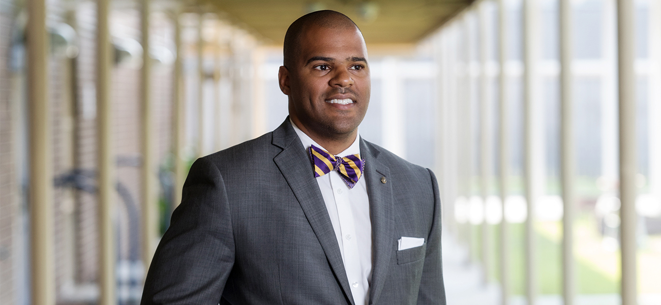 I am 225: Marcus Williams - [225]