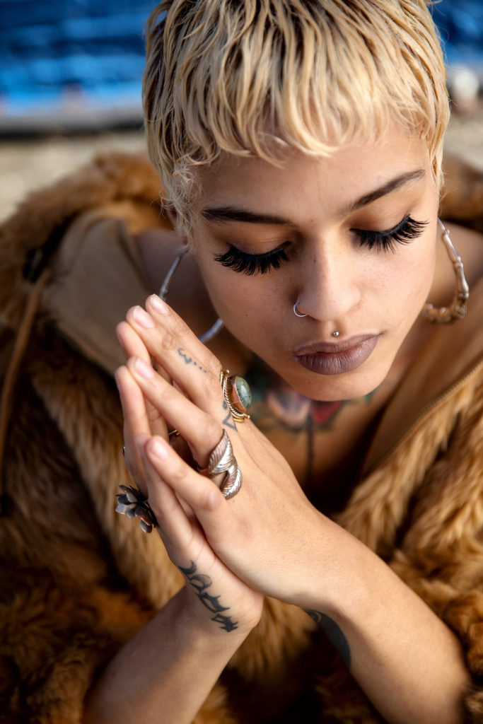 Local singer Luna Loxx talks growth and her upcoming album release - [225]