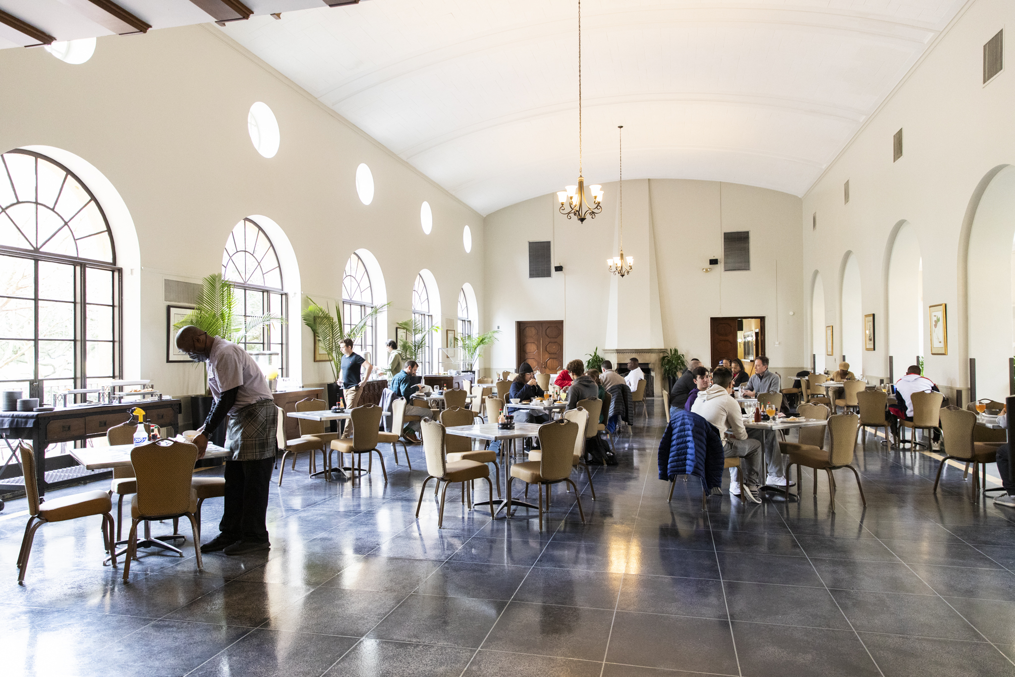 The Lounge, a new restaurant and bar at LSU, serves campus a sit-down ...