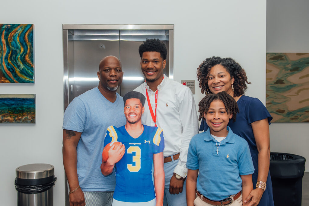 Photos: Celebrating ‘225’ Rising Stars at Manship Theatre [Sponsored]