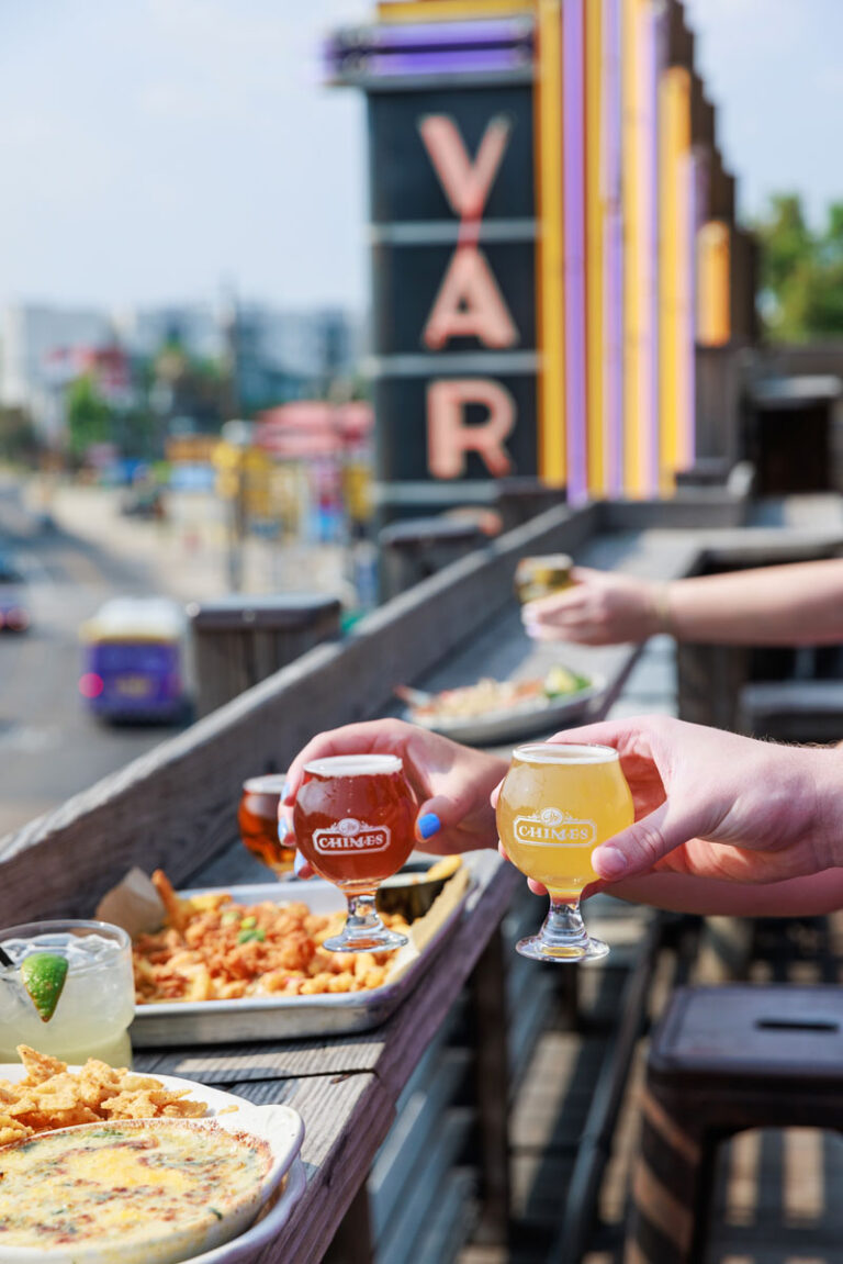 A guide to nightlife in Baton Rouge: 15+ spots in downtown and beyond