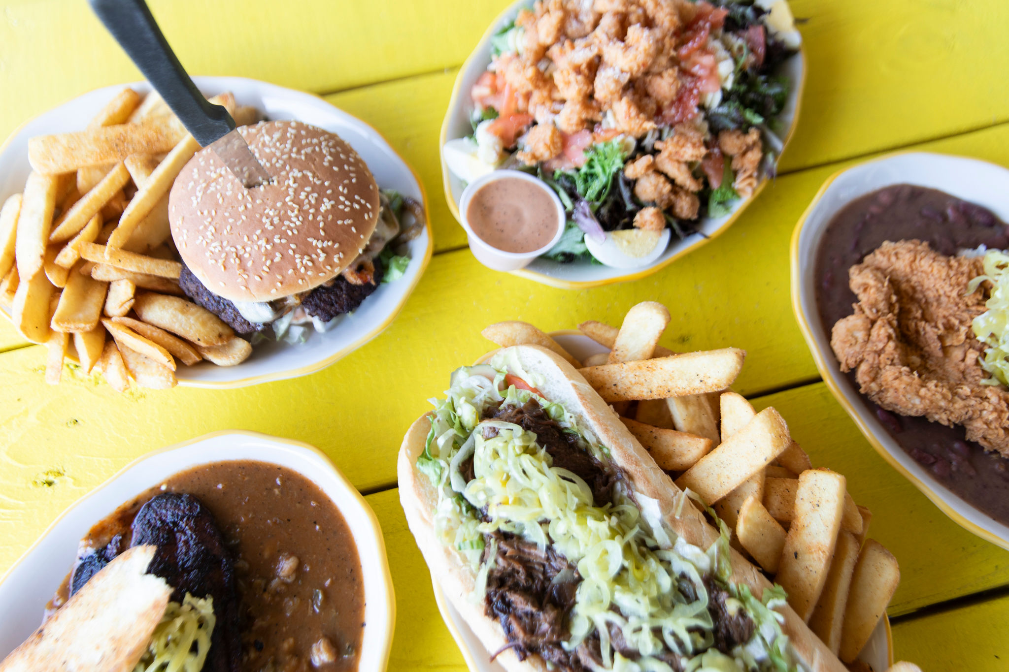 Inside Hot Tails’ recently opened Zachary location, with stylish fish ...