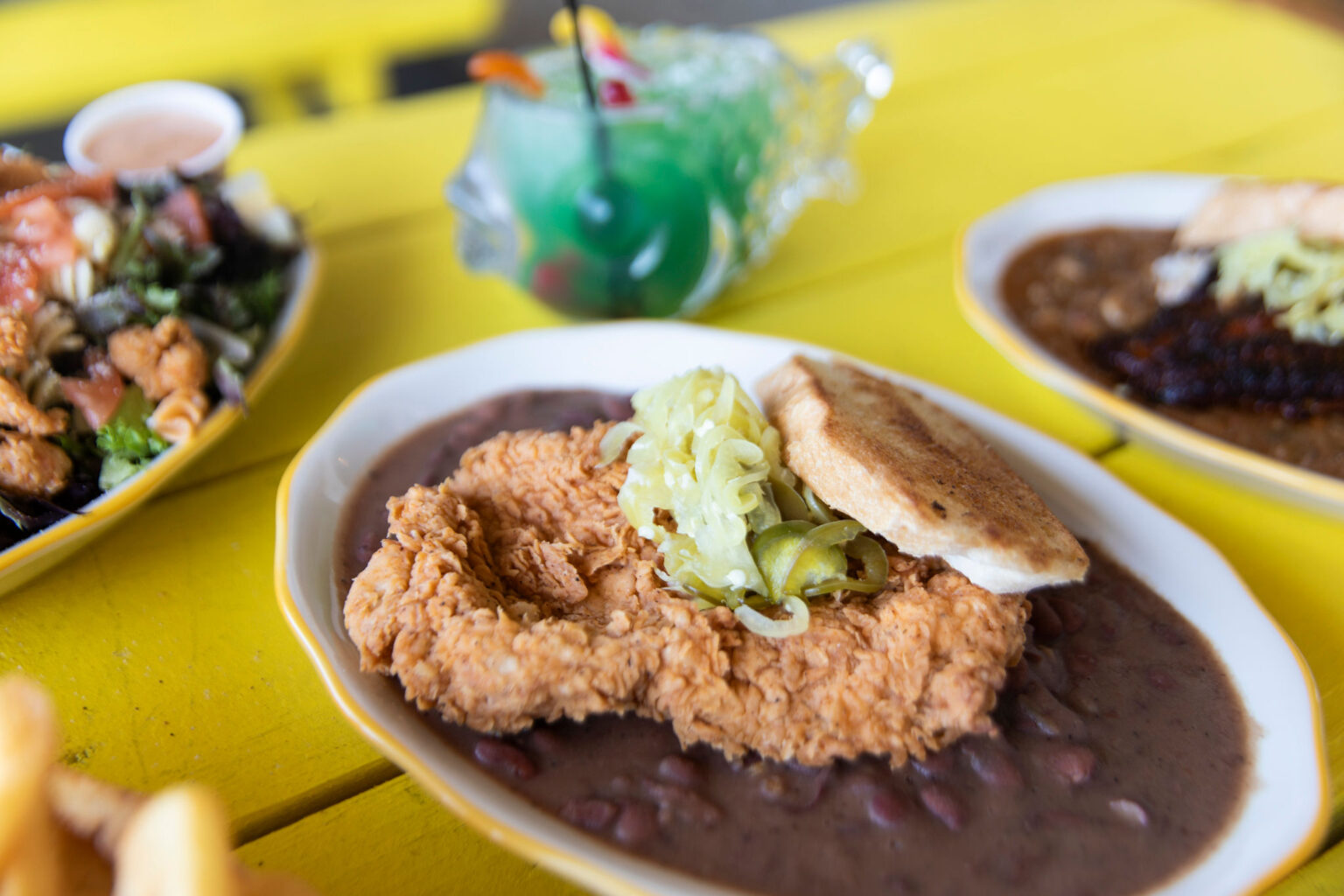 Inside Hot Tails’ recently opened Zachary location, with stylish fish ...