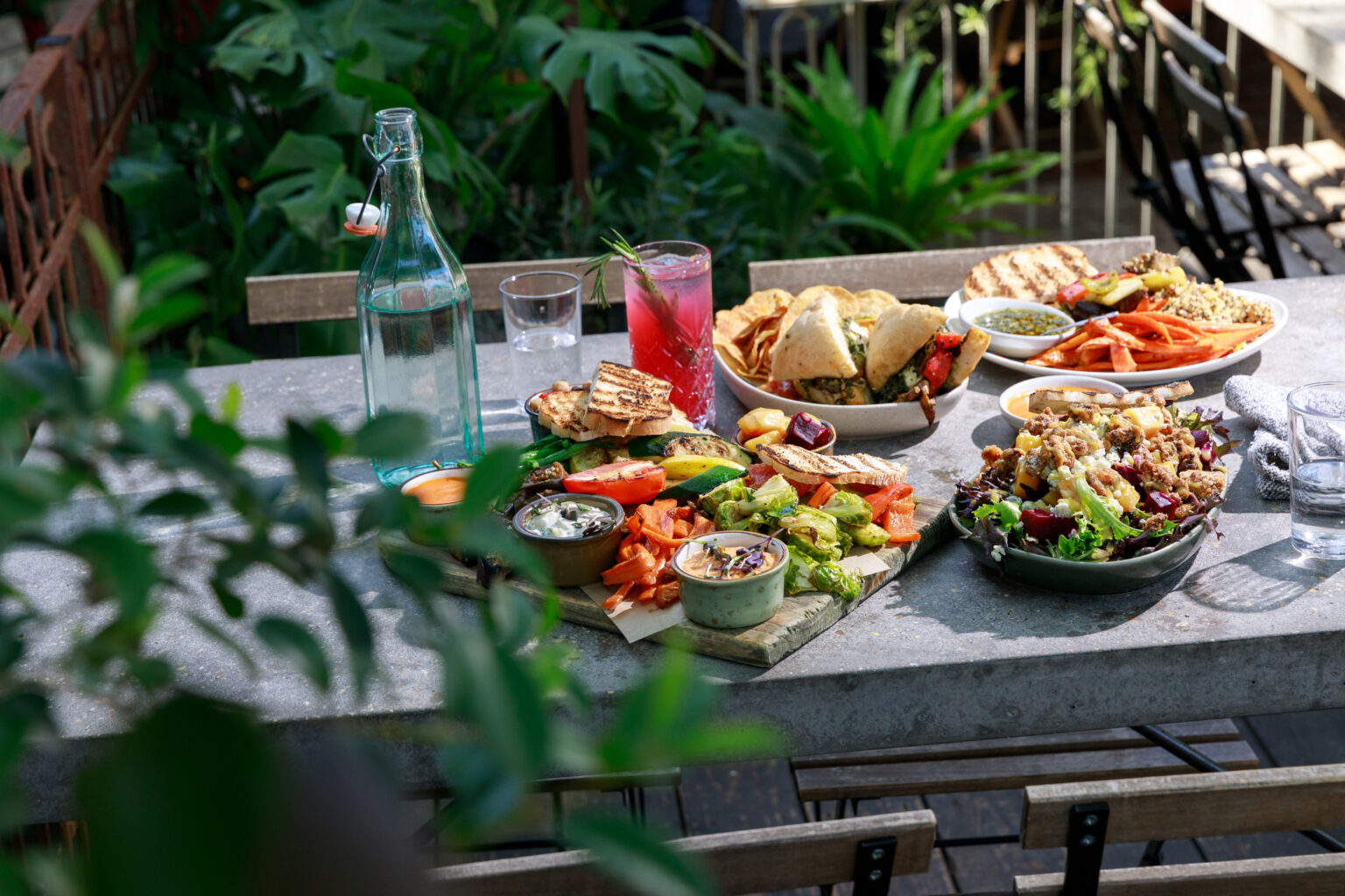 A guide to nightlife in Baton Rouge: 15+ spots in downtown and beyond