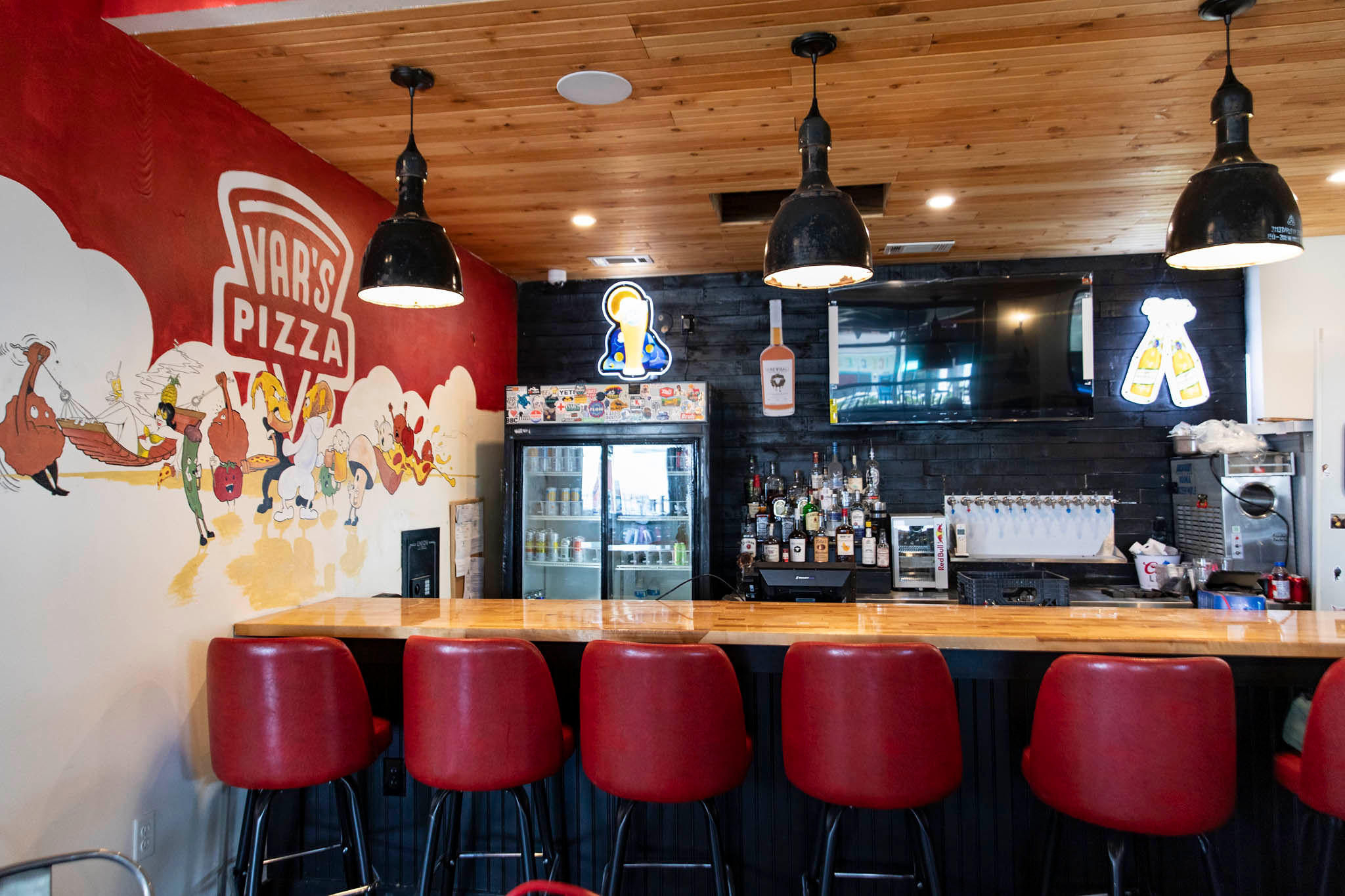 First Look: Var’s Pizza opening soon in the Perkins Road Overpass District