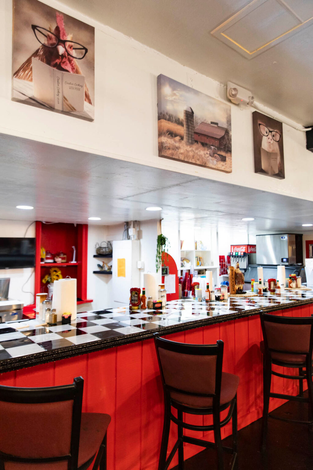 Inside Hot Stuff Restaurant, a new comfort food concept in downtown ...