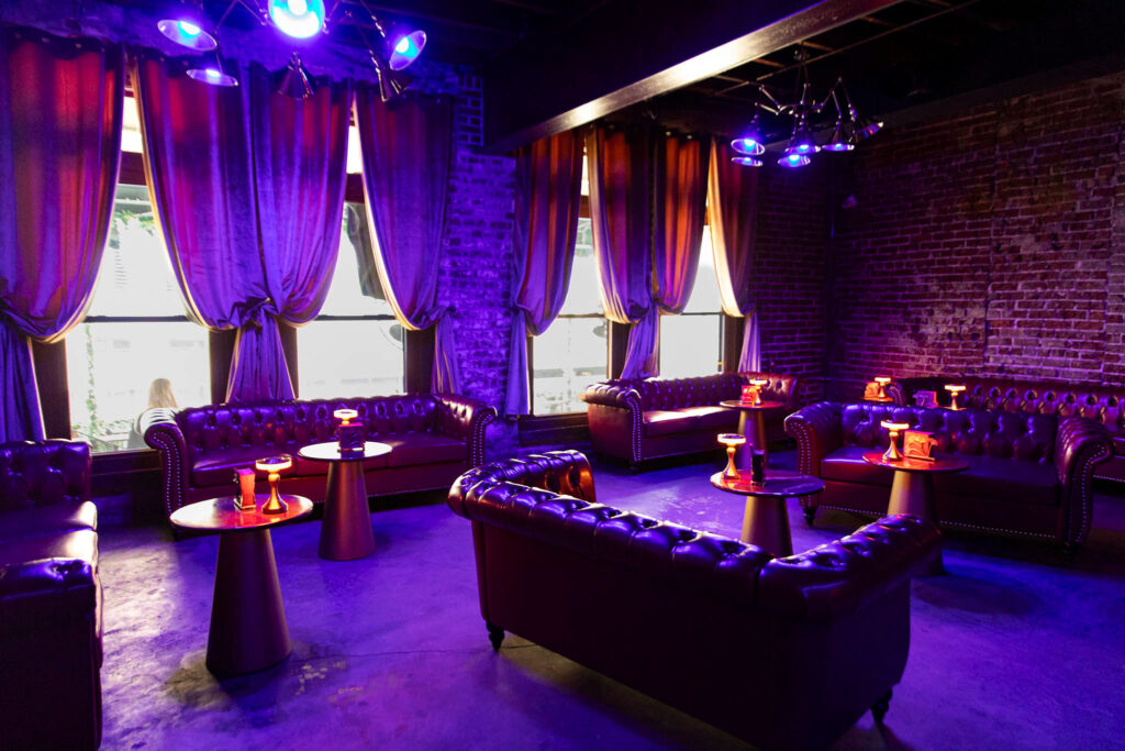 Bars & drinks Archives - [225]