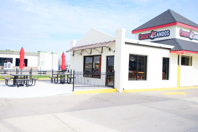 First Look: Chicky Sandos brings its hot chicken to new Airline Highway ...