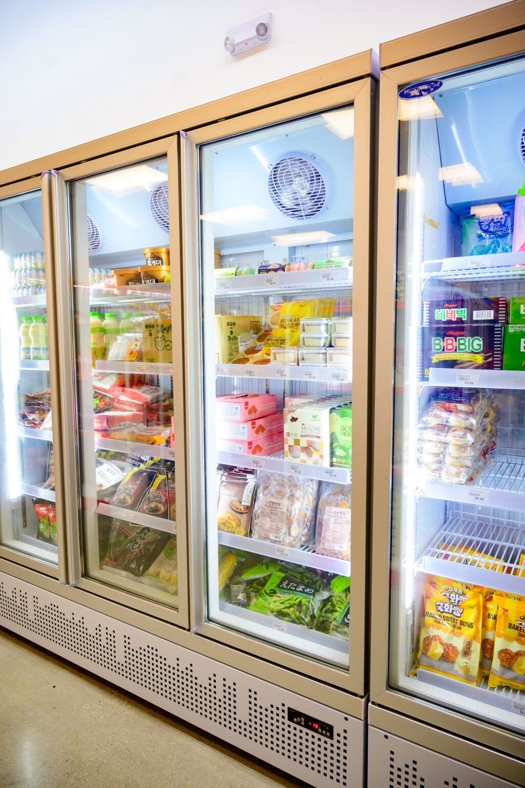 Inside Seoul Stop, a new Korean convenience store concept serving DIY ...